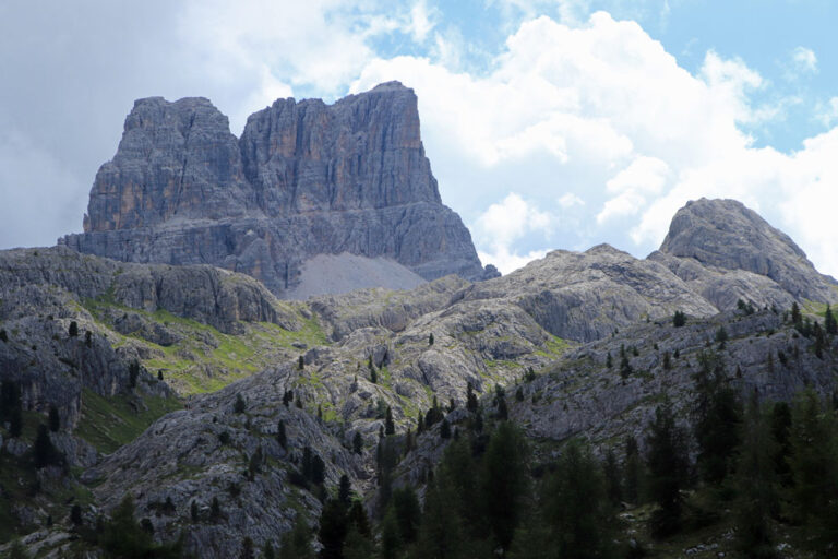 Korte hike naar Lake Limides in de Dolomieten - Hiken is tof!